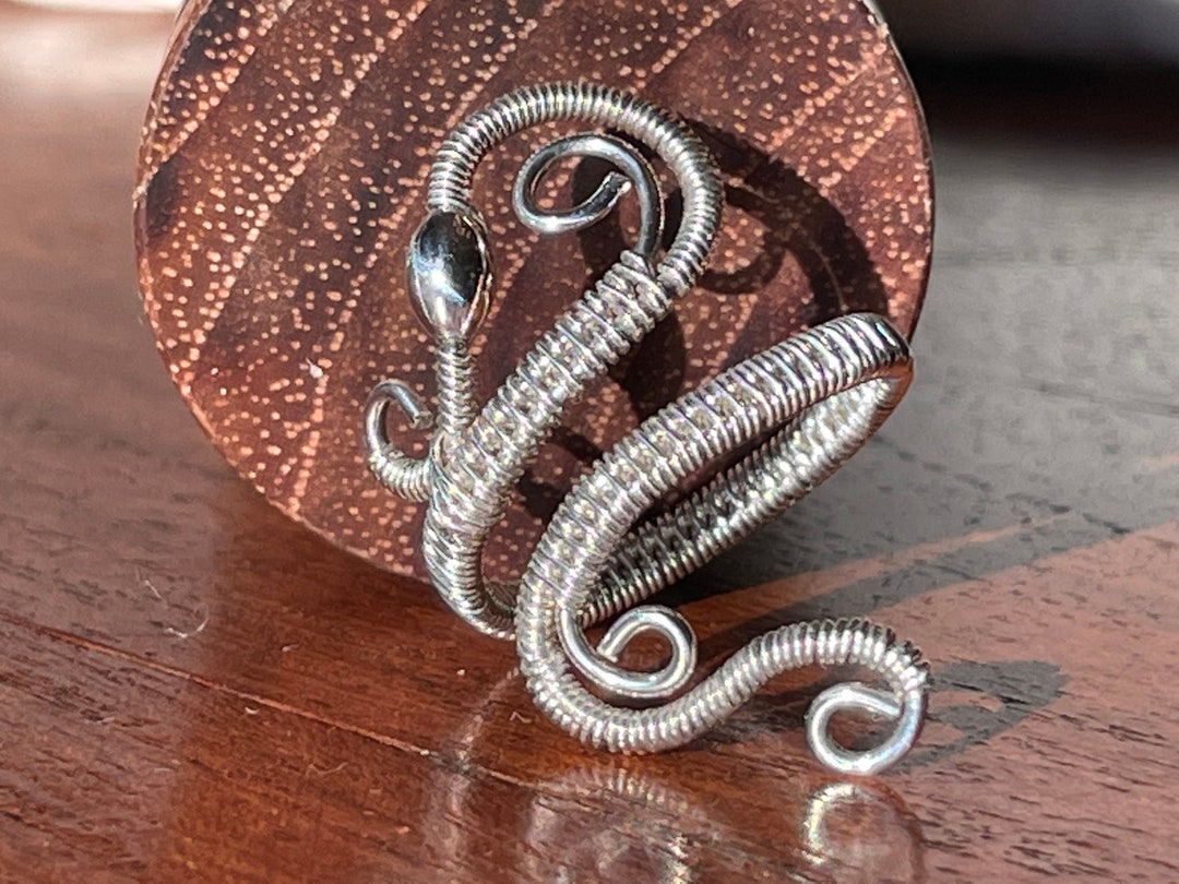 Wire Wrapped Snake Ring (asmodeus) - Etsy