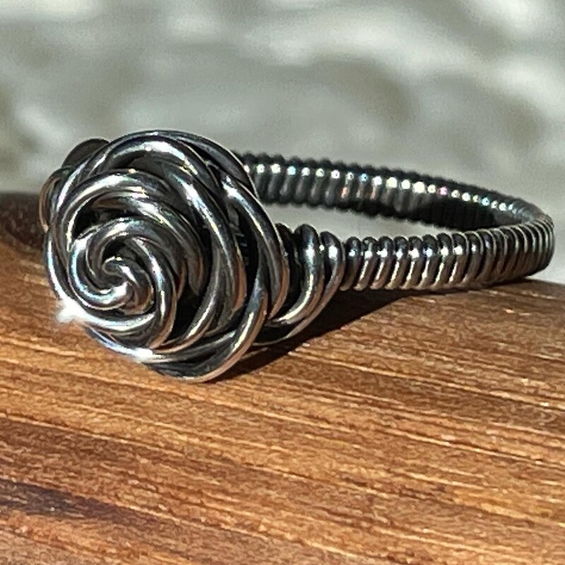 Wire Rose Ring - Etsy
