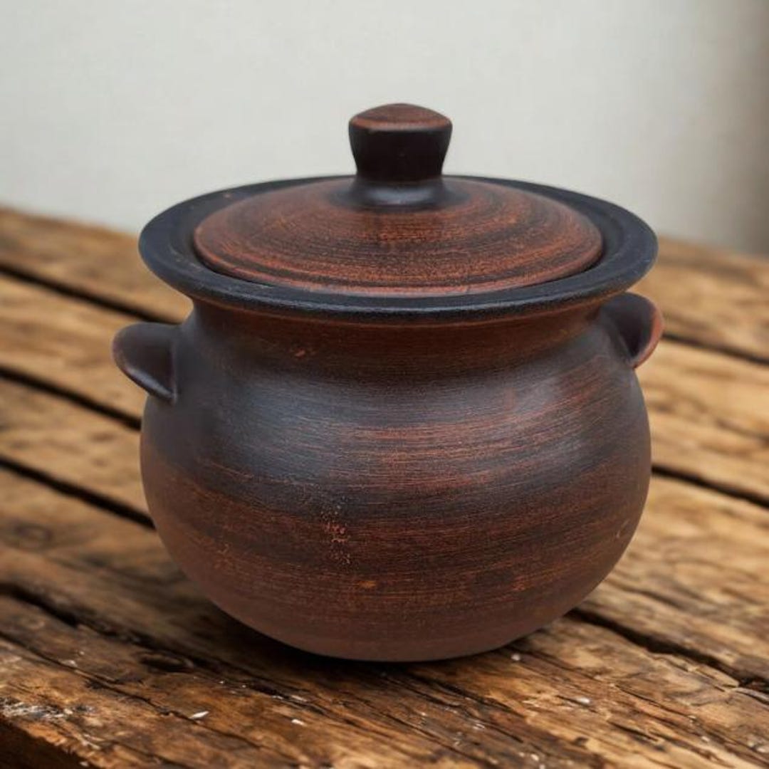 Handcrafted 2L Clay Cooking Pot With Handles – Artisan Earthenware ...