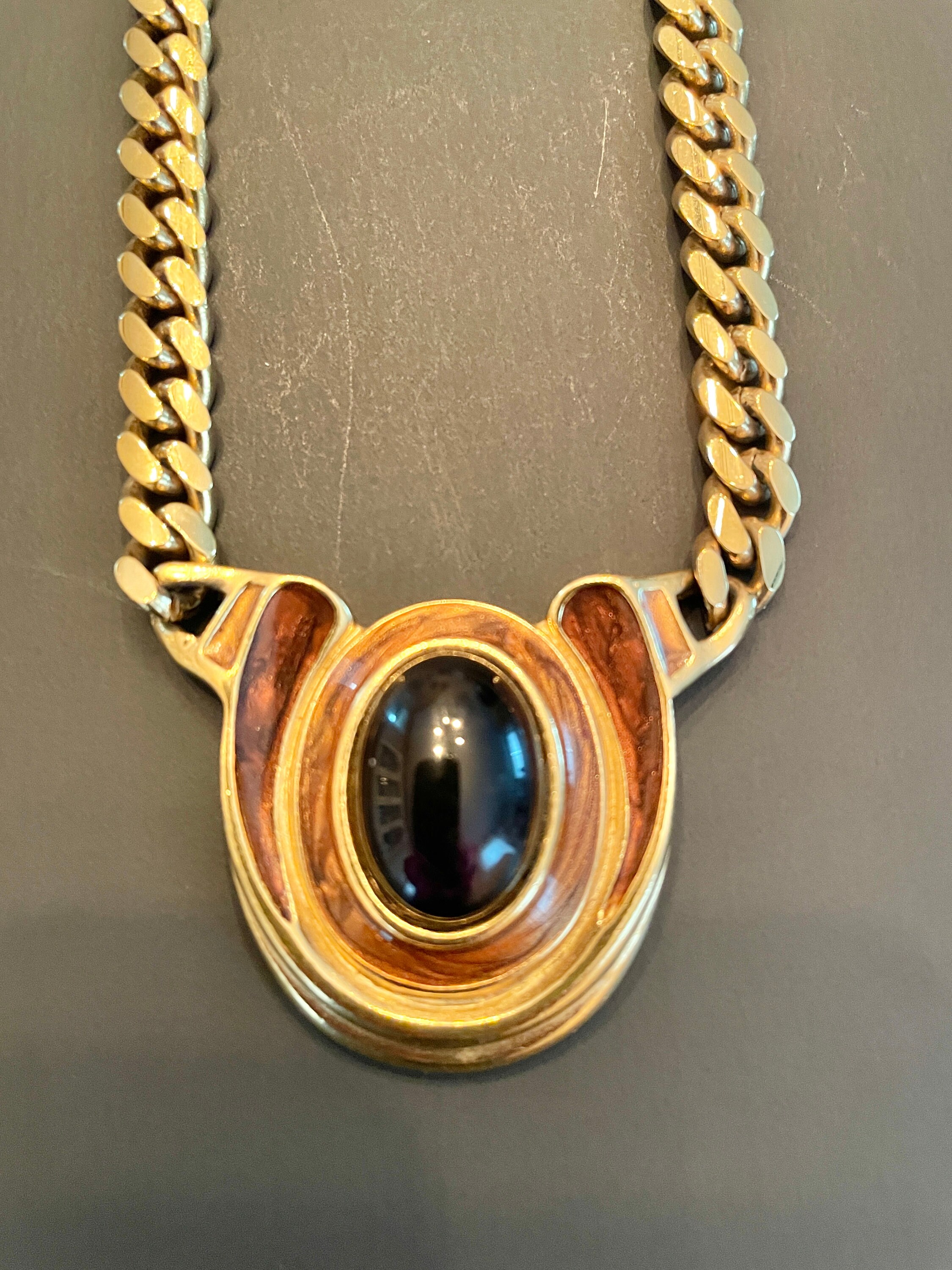 Vintage Trifari Gold-tone Thick Chain Necklace With Black and - Etsy