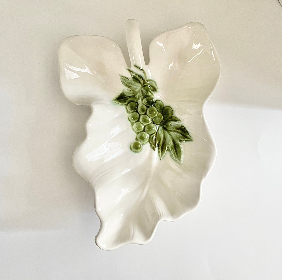 Vintage Hull Tokay Tuscany White Large Leaf Dish - Etsy