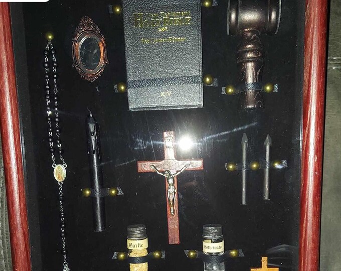 Vampire Slayer Hunter Kit Holy Bible, Vampire. Shadow Box, Dracula ...