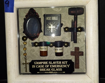 Vampire Slayer Hunter Kit Miniature , Vampire. Shadow Box, Dracula ...