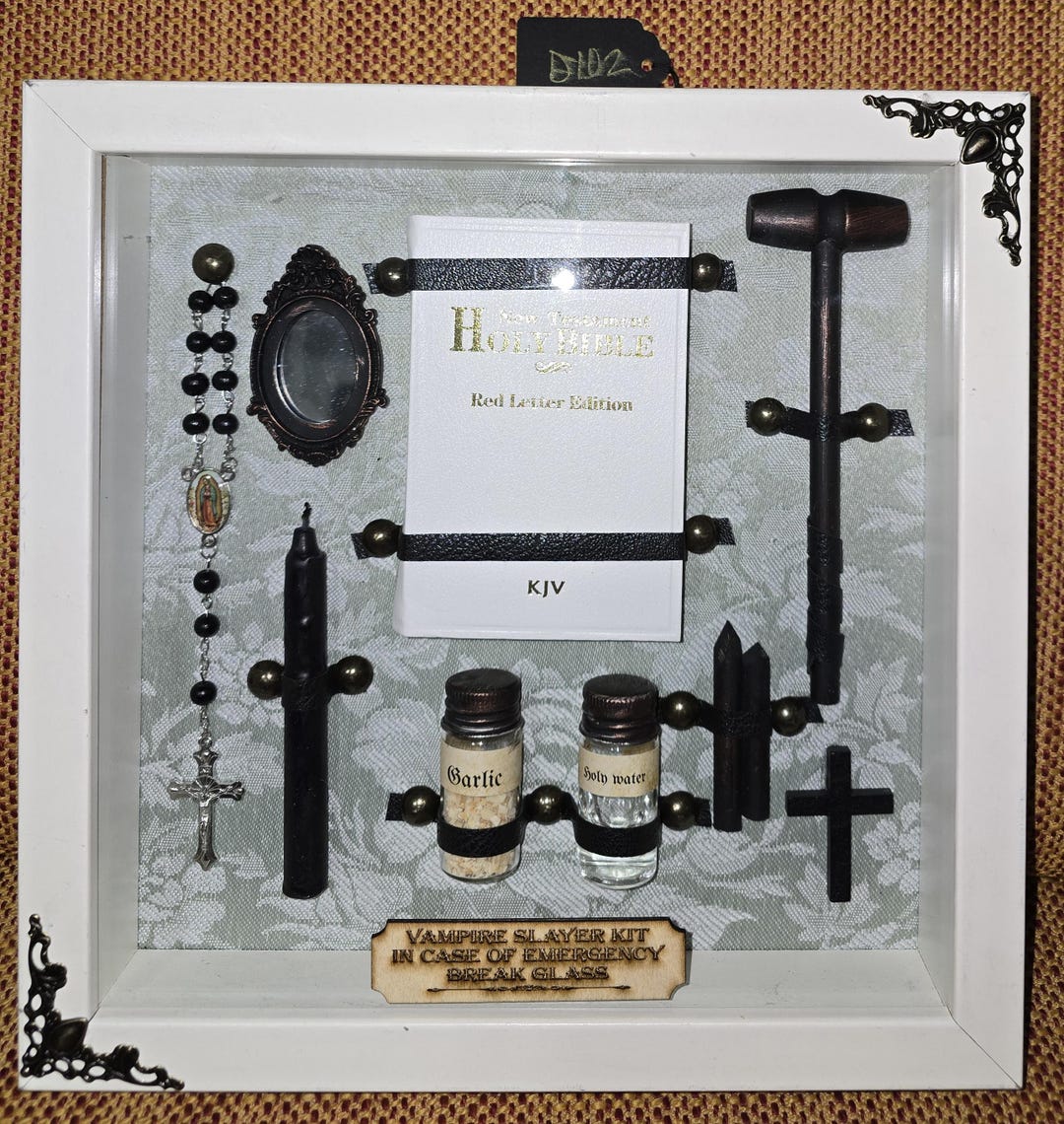 Vampire Slayer Hunter Kit Holy Bible, Vampire. Shadow Box, Dracula ...