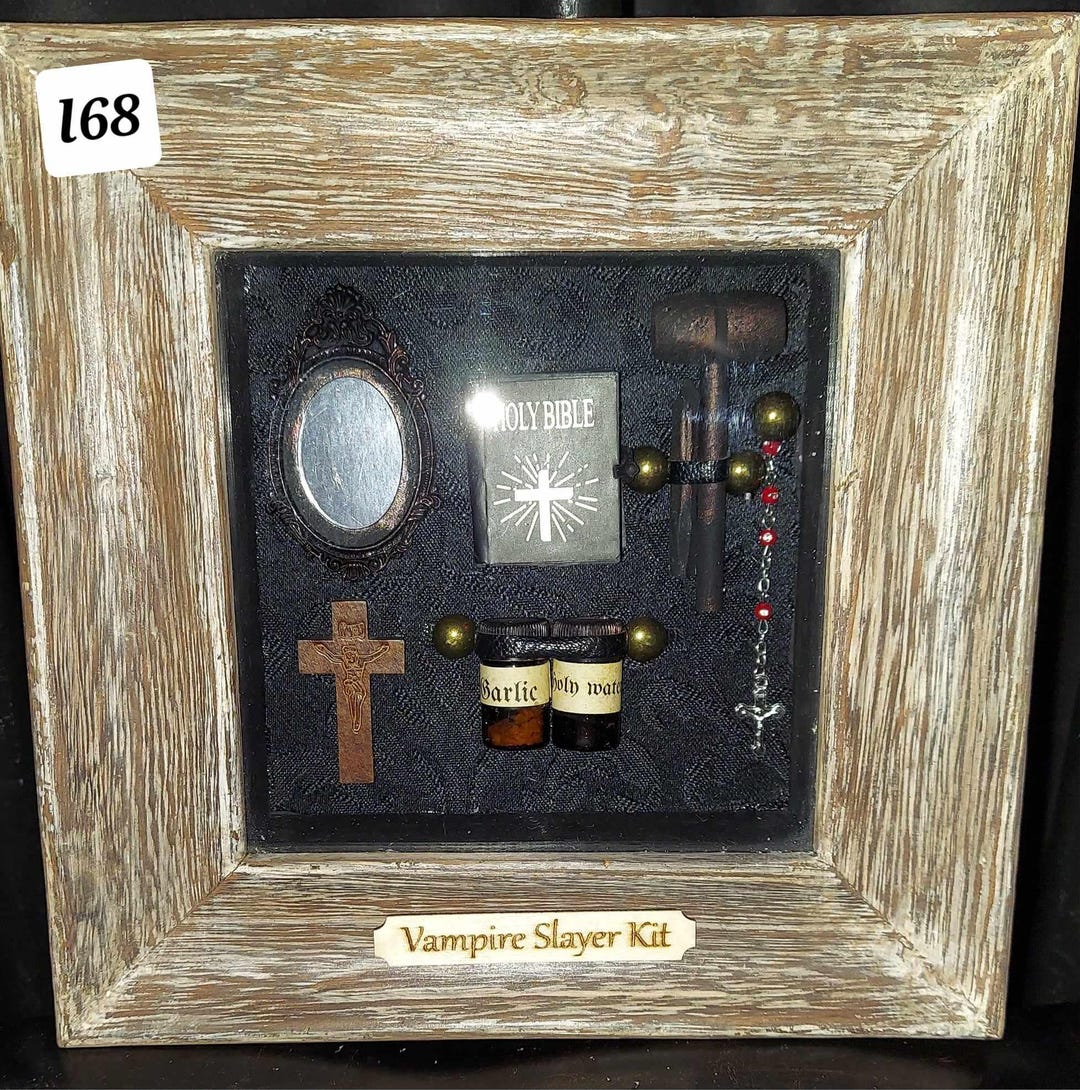 Vampire Slayer Hunter Kit Miniature , Vampire. Shadow Box, Dracula ...
