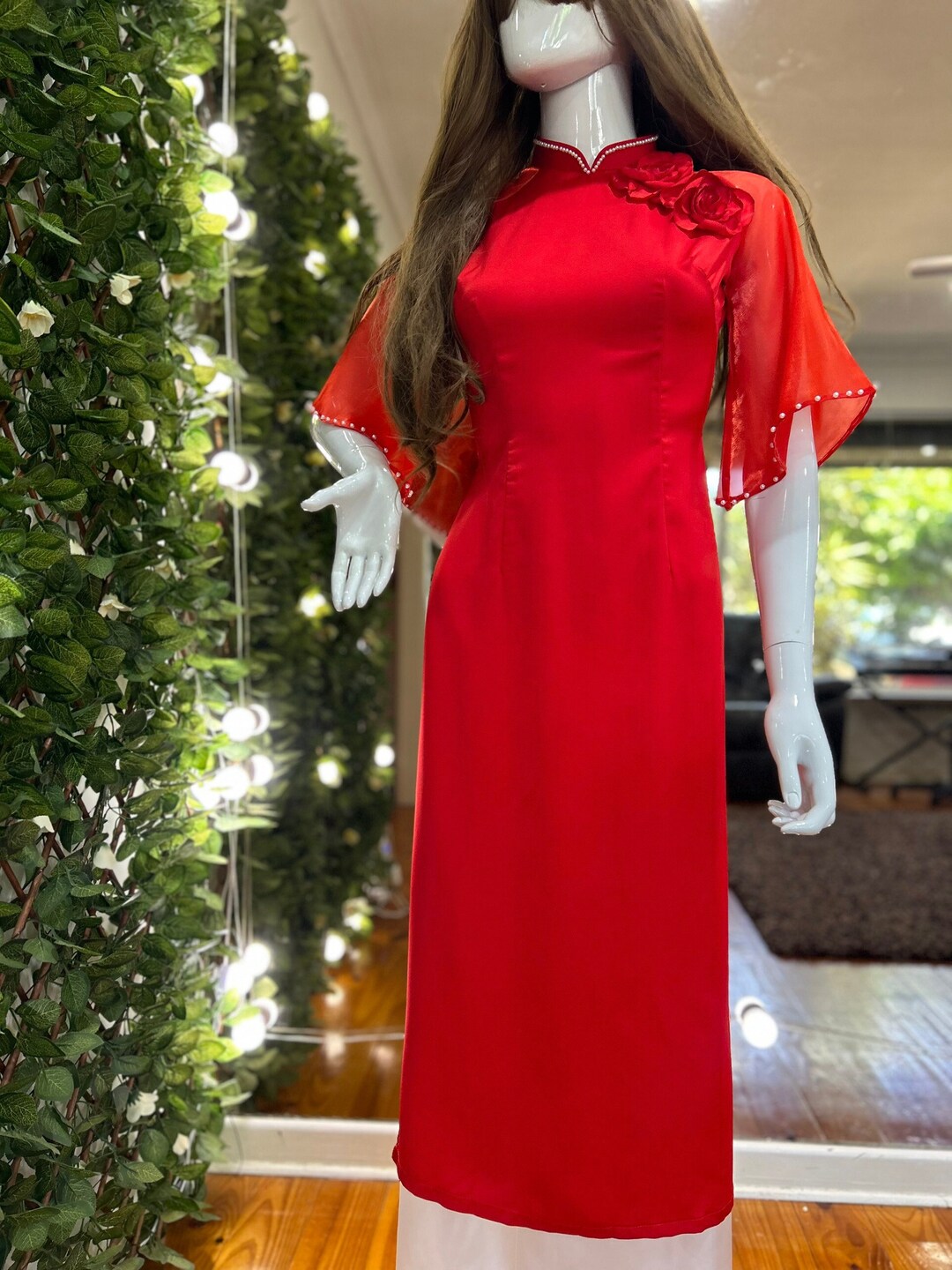 Beautiful Hand-made Modernized Vietnamese Ao Dai, Designed Modernized Ao Dai Ao Dai Cach Tan Dep ...