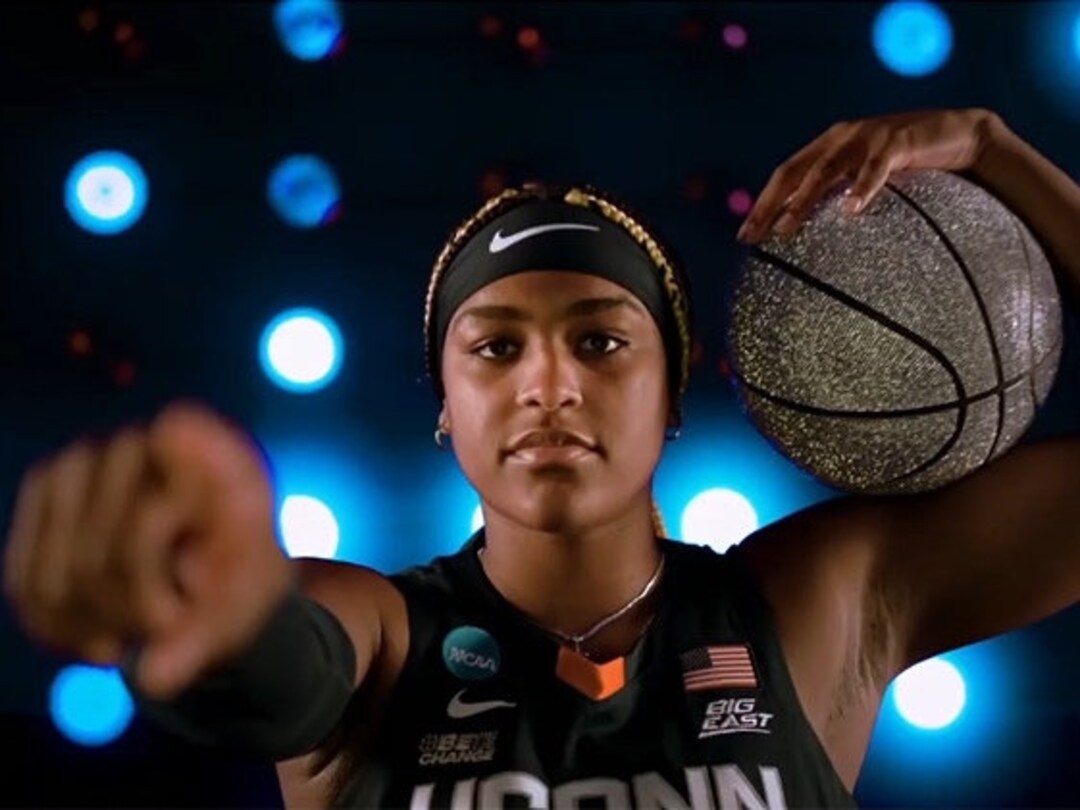 Bling Sports Ball | Basketball | Media Shoot | Banquet | Home Décor ...