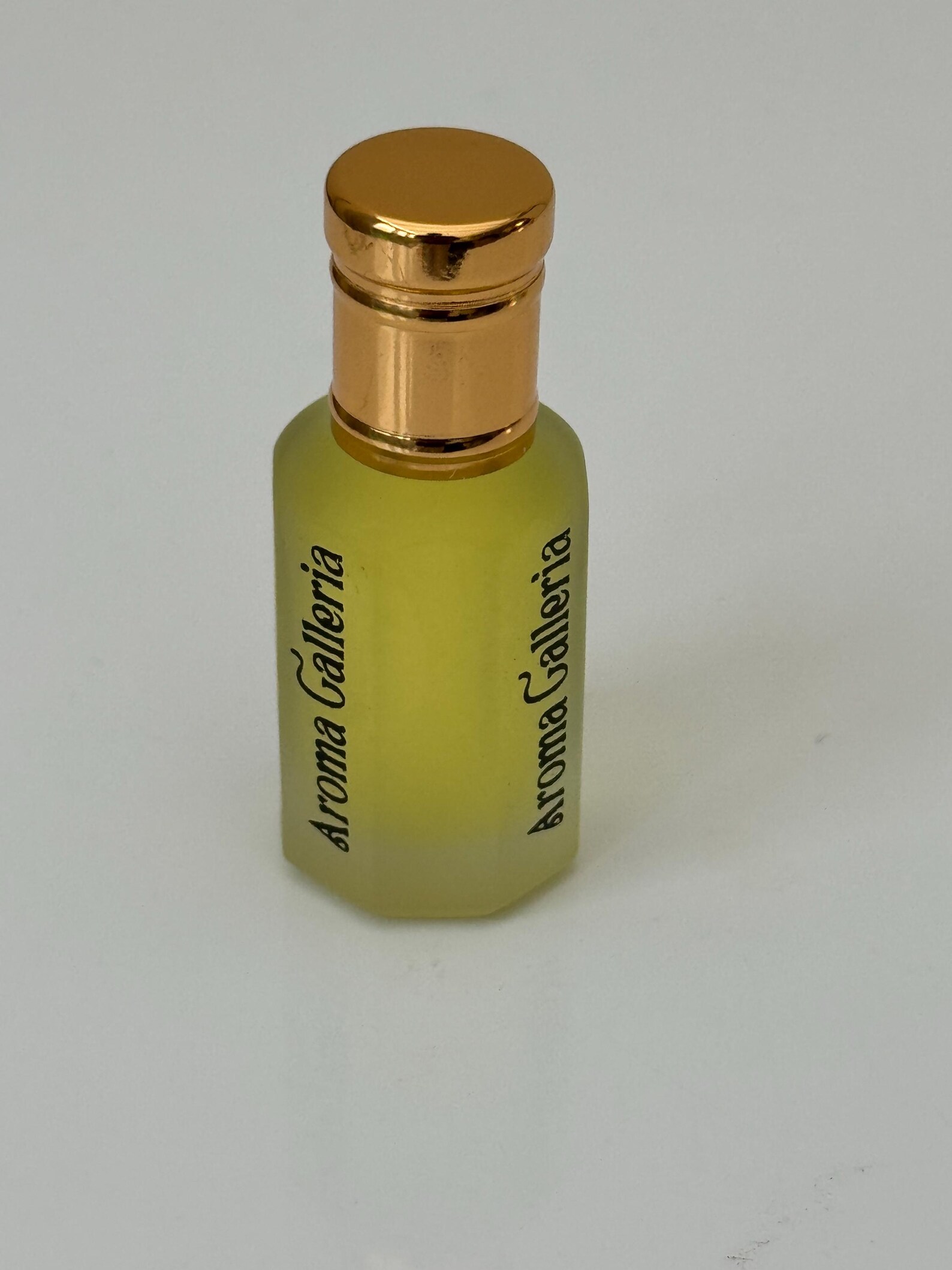 ROYAL DAMASCUS Niche Luxurious Perfume Oil/attar/ Rosy/ Unisex - Etsy