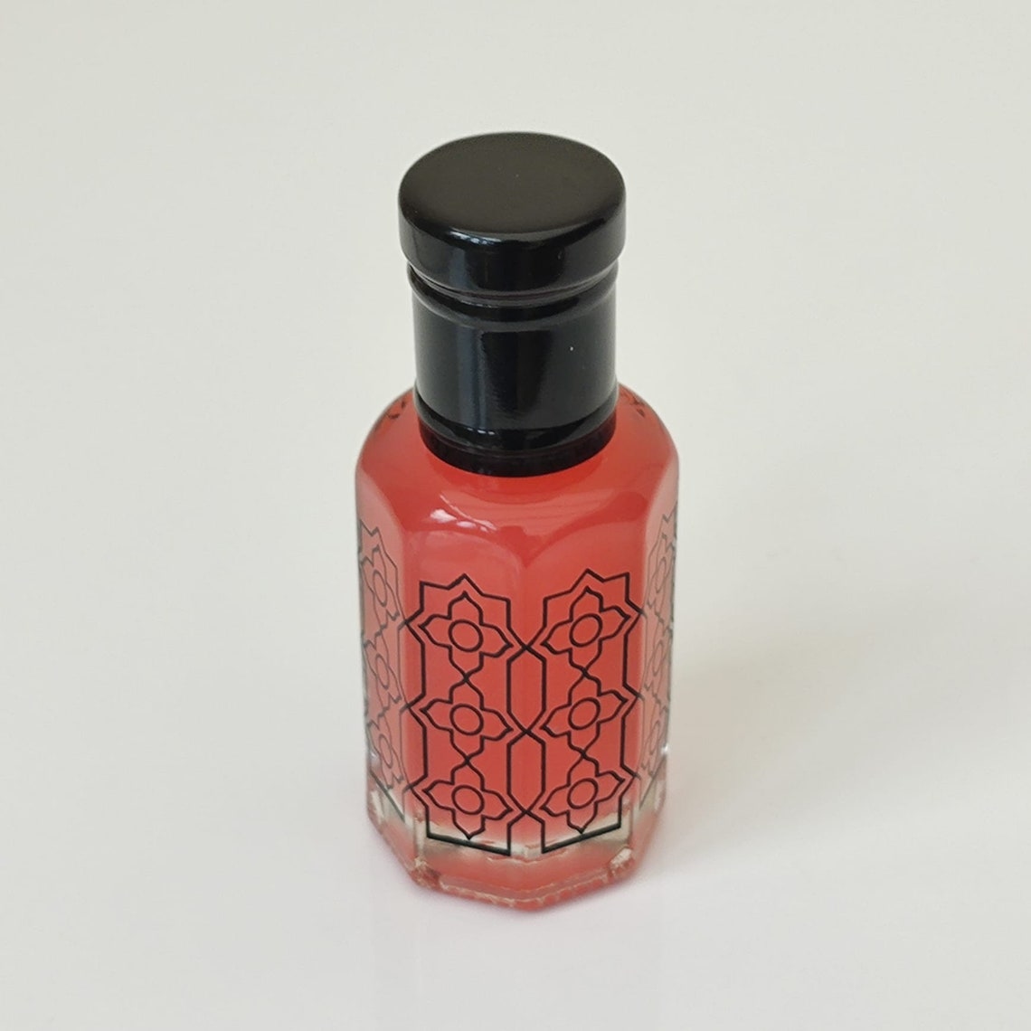 MUSK AL TOOT / Luxurious Perfume Oil/attar Oil | Alcohol-free Arabian ...