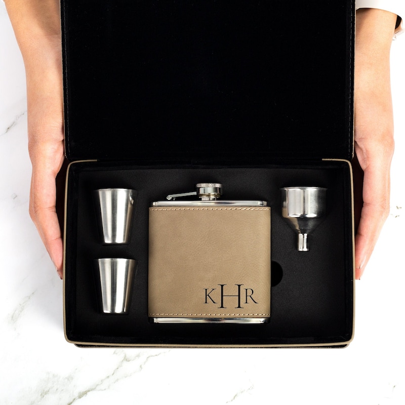 Groomsmen Flasks - Etsy