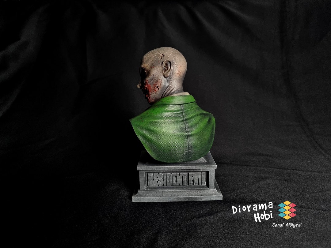 Resident Evil First Zombie Bust - Etsy