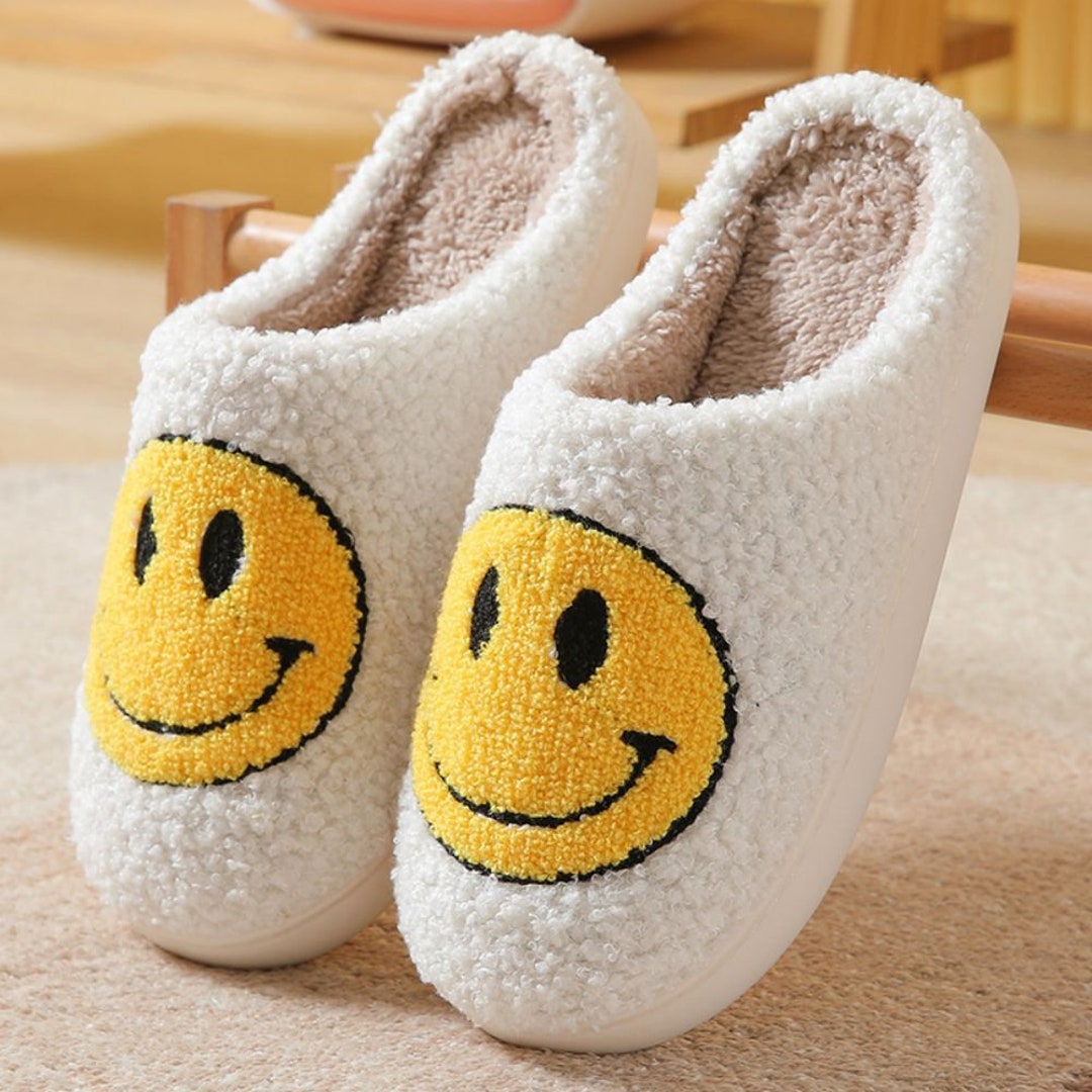Smiley Face Cotton Slippers Fuzzy Fluffy Slippers Warm Cozy House ...