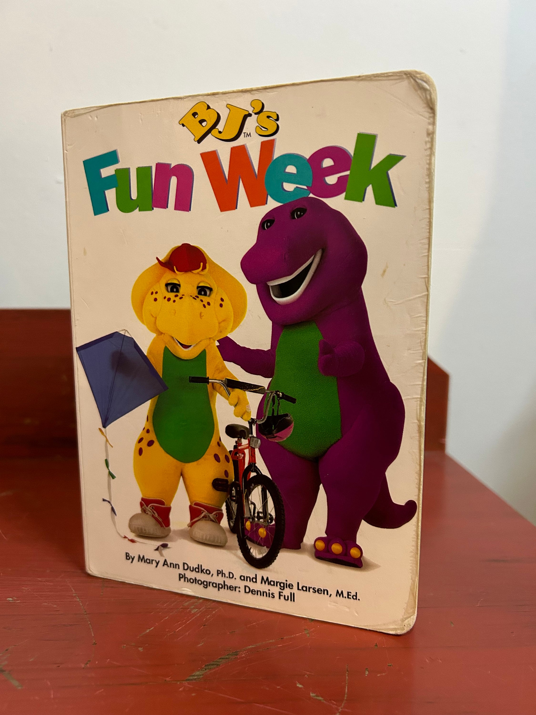 1994 Barney: Bj's Fun Week Board Book - Etsy