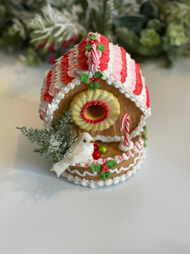 Faux Gingerbread Birdhouse/traditional Christmas Colors - Etsy