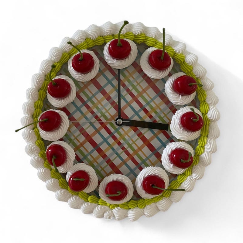 Fake Cake Clock - Etsy Canada