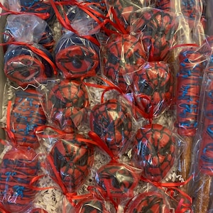 Superhero Chocolate Spiderman Treats, Chocolate Oreos, Pretzels, Pops ...