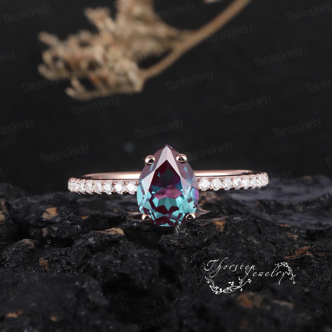 Pear Alexandrite Engagement Ring 14K 18K Rose Gold Promise Ring ...