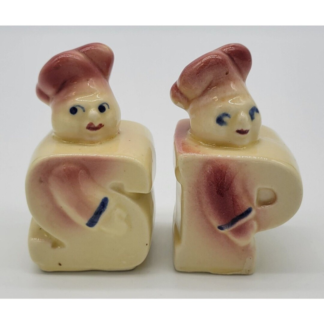 Vintage Chef S and P Letters Salt & Pepper Shakers With Cork - Etsy