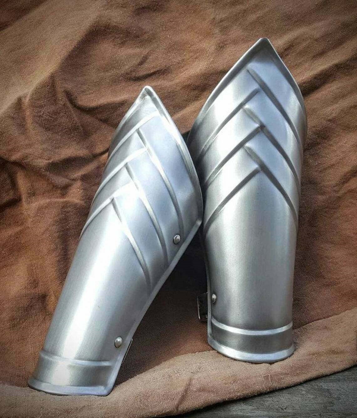 Medieval Steel Arm Guards Metal Warrior Guard Vambraces - Etsy