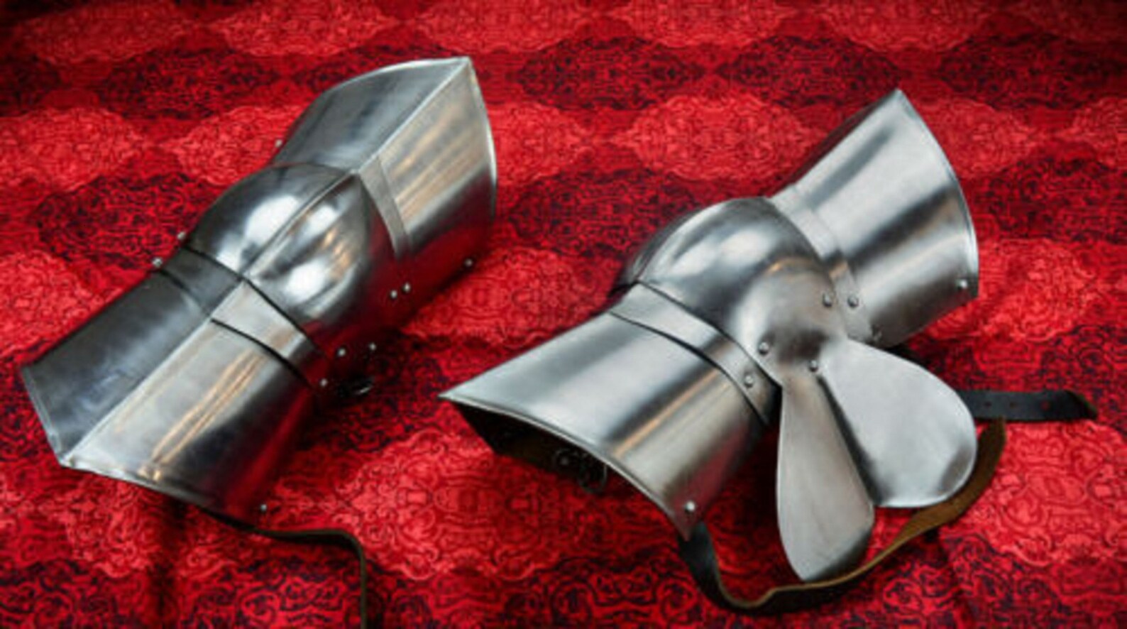 Gothic Leg Guard Armor Set Medieval Knight Crusader Spartan - Etsy