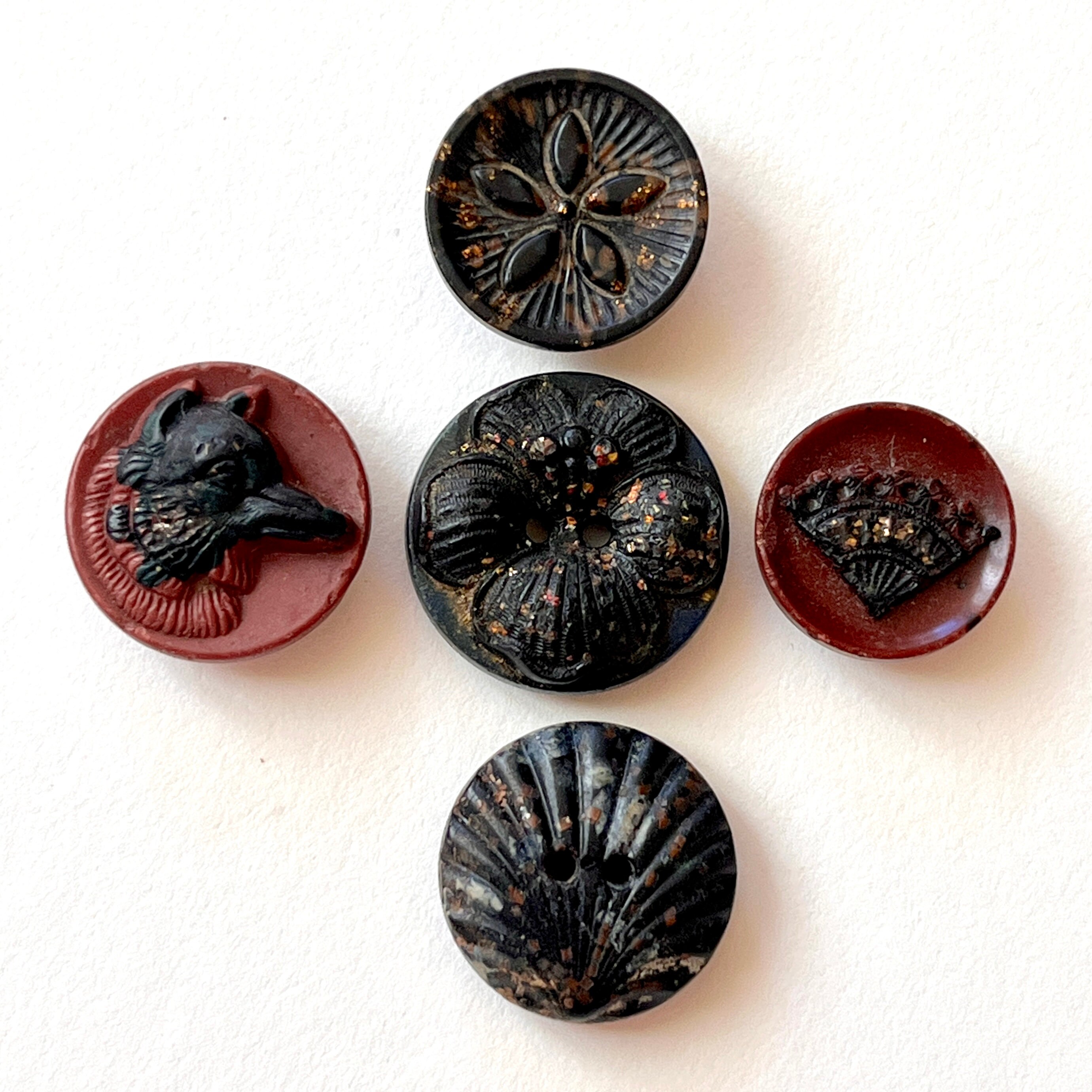 Bunch of Antique Composition Buttons. 5 Buttons for the Price. - Etsy 日本