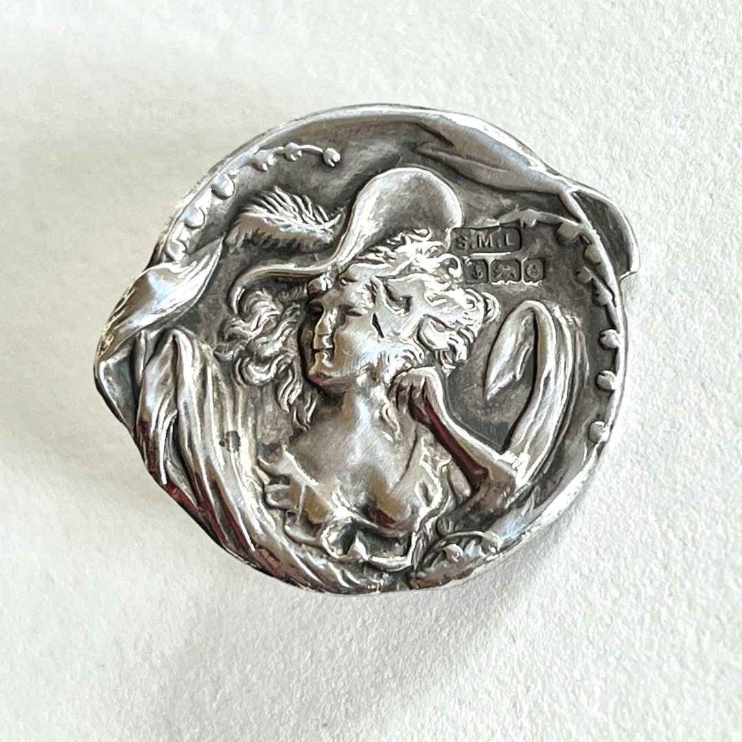 Antique Art Nouveau Sterling Silver Button. Lady With Hat. - Etsy