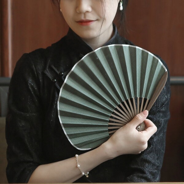 Vintage Hand Fan - Etsy