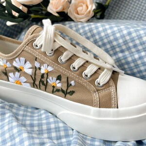 Custom Sneakers/daisy Shoes/cottagecore Shoes/embroidered Flower Shoes ...