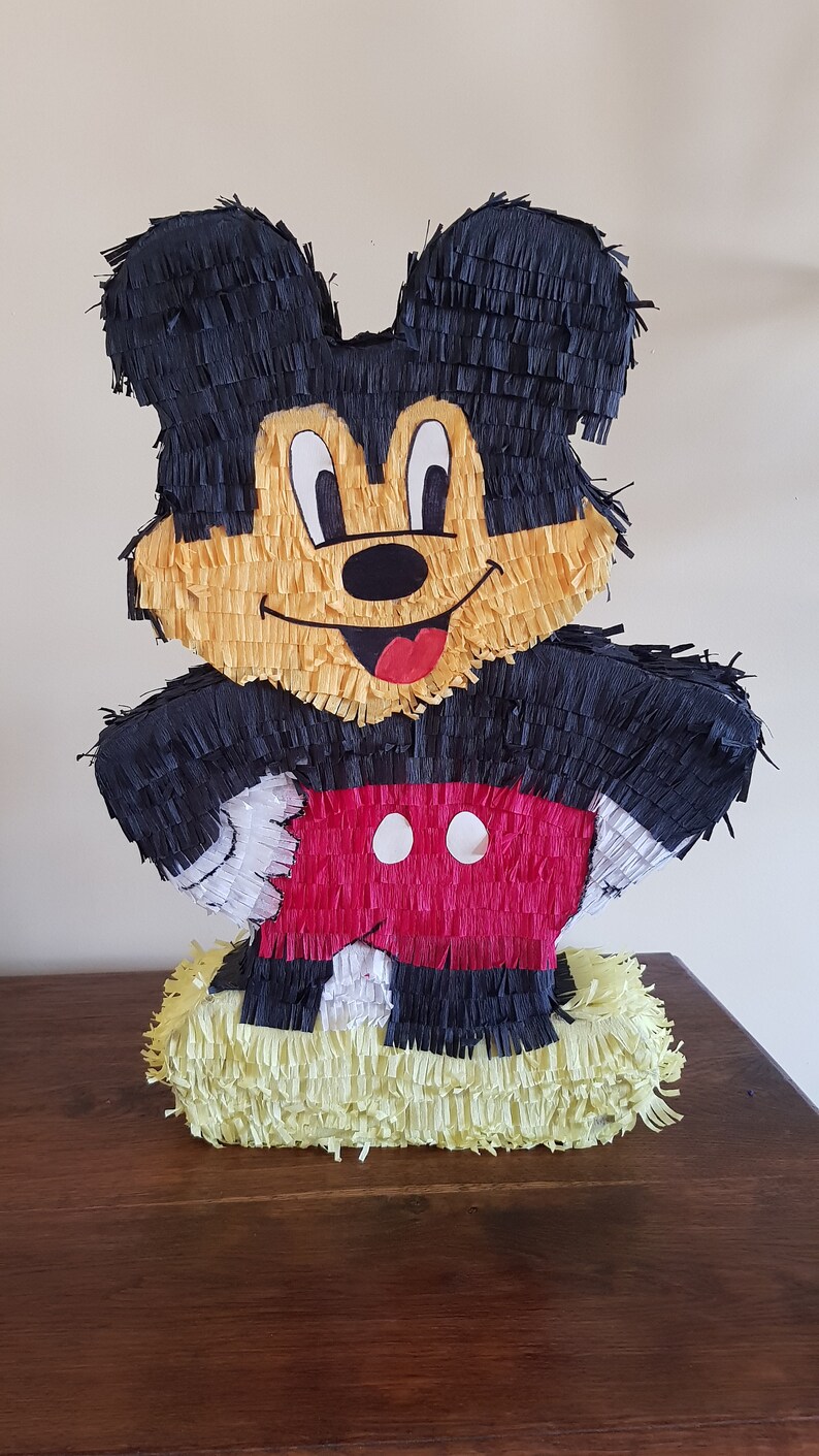 Pinata Party Olaf Chest of Libs Minions Heart - Etsy