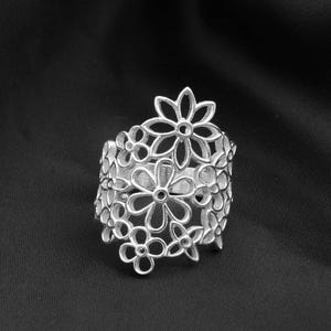 Ring for Women, Flower Ring, Filigree Ring, Valentine Gifts. - Etsy