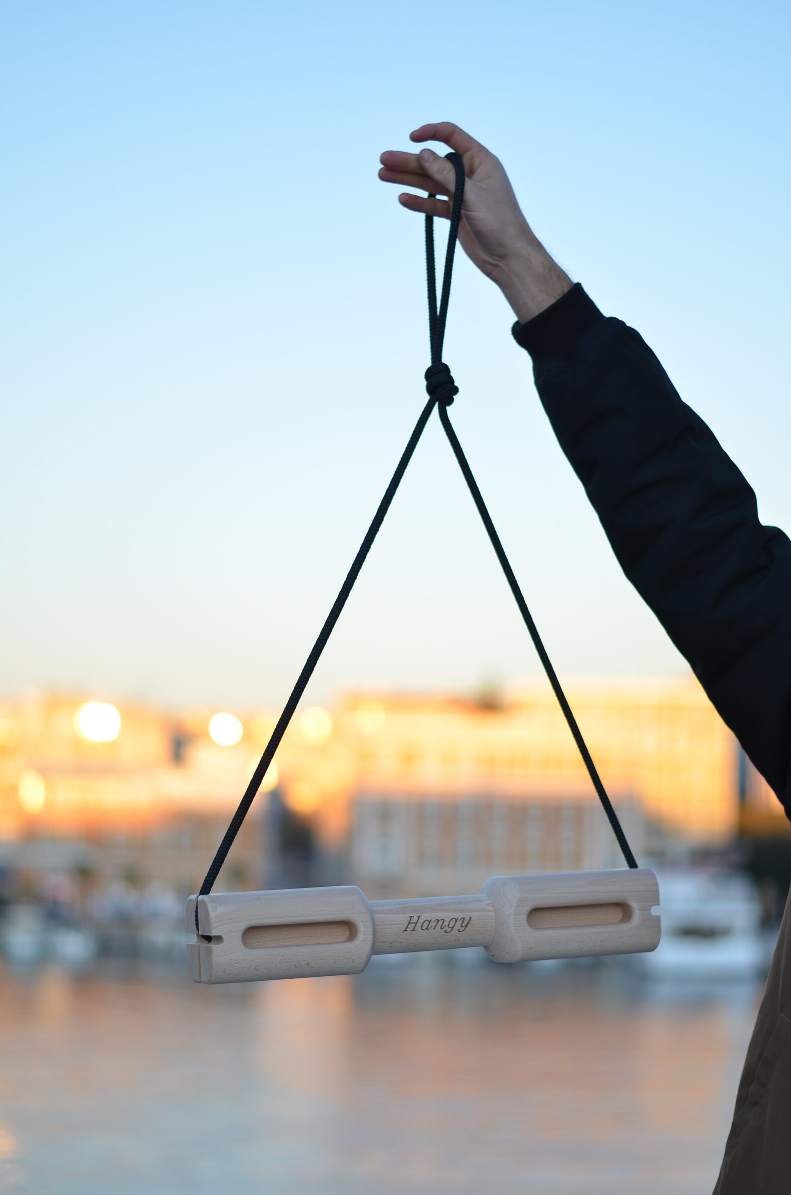 Mobile Hangboard Hangy for Warm-up or Home Workout, Wooden Hangboard ...