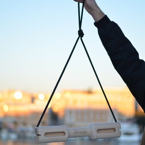 Mobile Hangboard Hangy for Warm-up or Home Workout, Wooden Hangboard ...