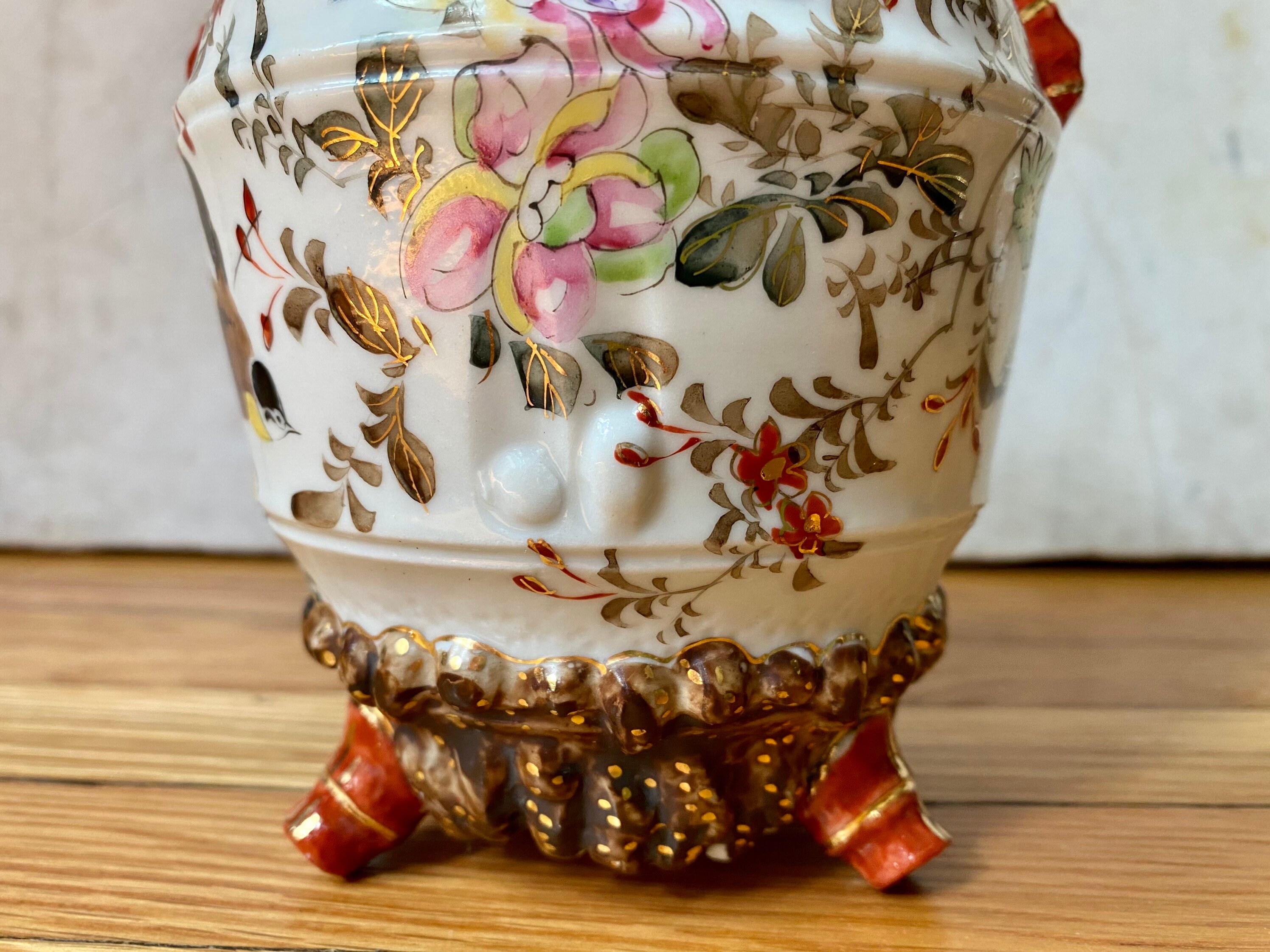 Vintage Three Footed Asian Hand-painted Vase - Etsy