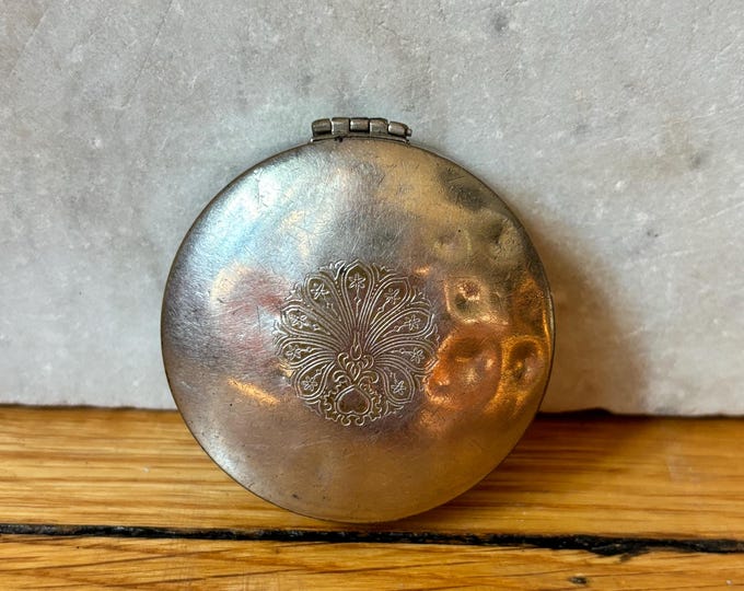 Vintage Round Silver Compact- 1920's Rouge Compact- Eden - Etsy