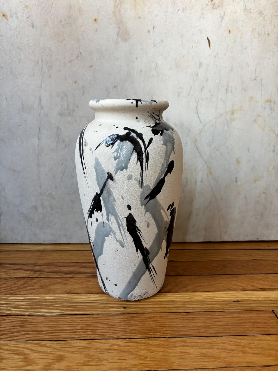 Vintage Harris Potteries Vase - Etsy