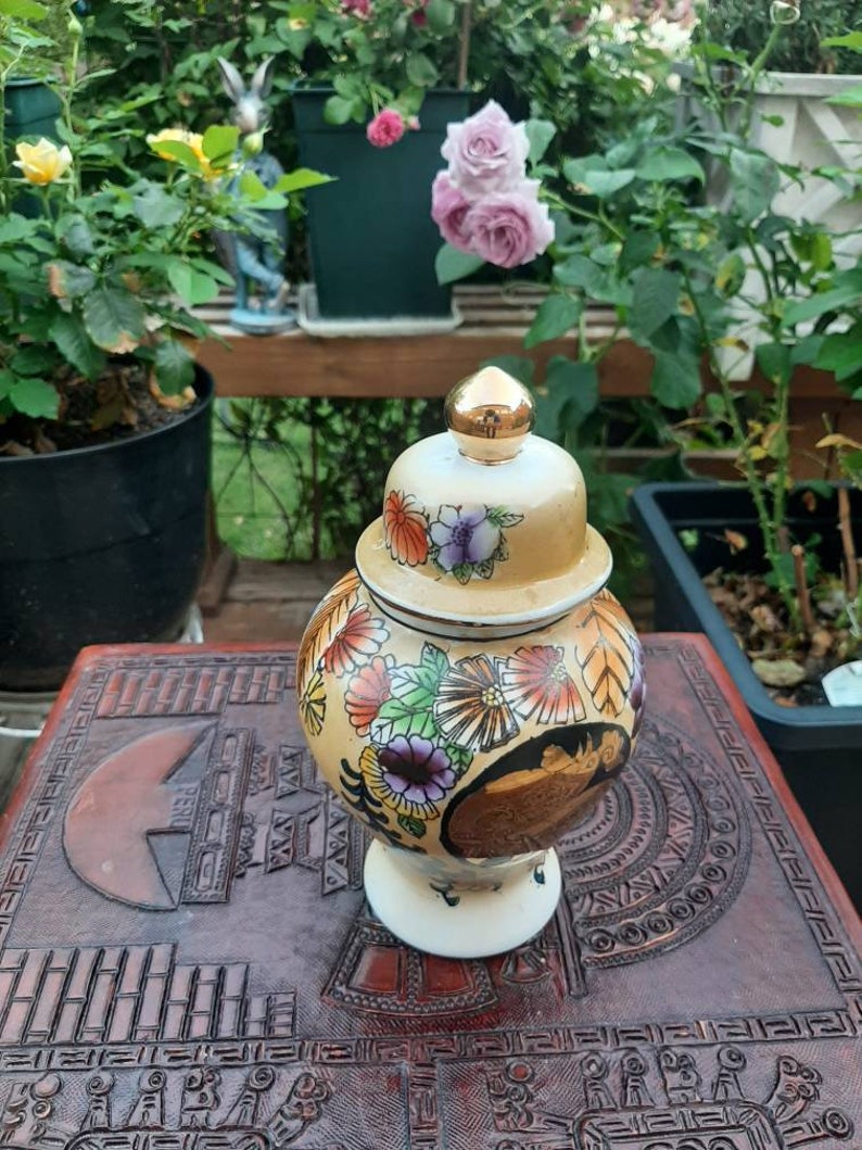 8 Tall Japanese Ginger Jar/vintage Satsuma Style / - Etsy