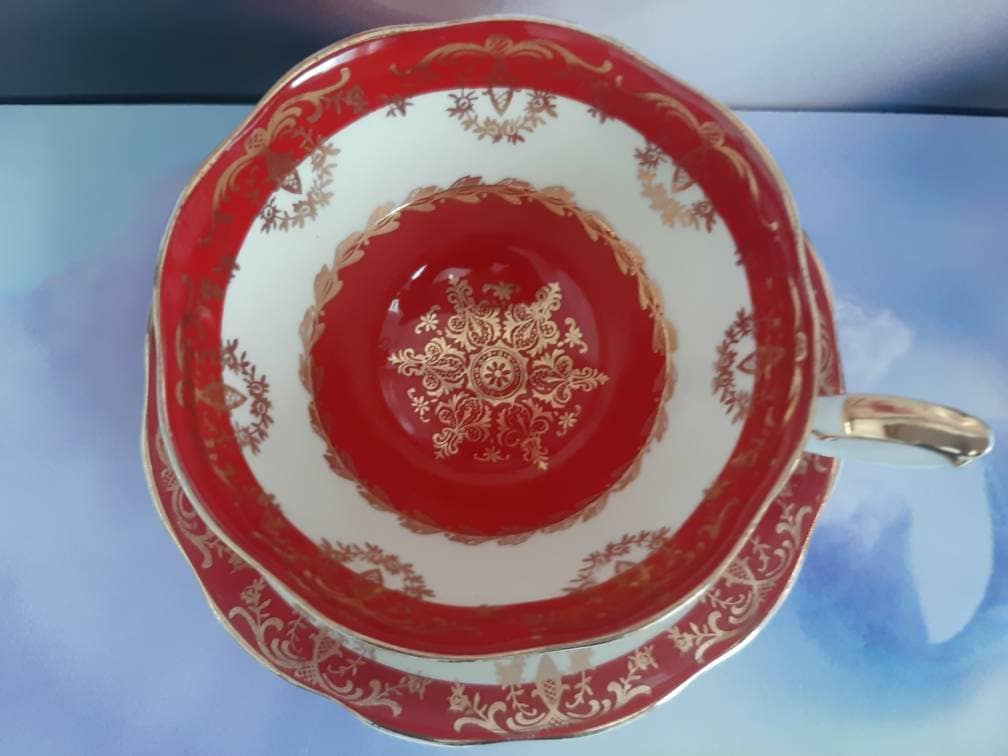Royal Standard Bone China Teacup and Saucer Gold Pattern in - Etsy Canada