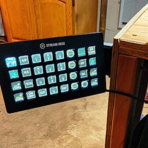 Mount for Streamdeck XL - Etsy