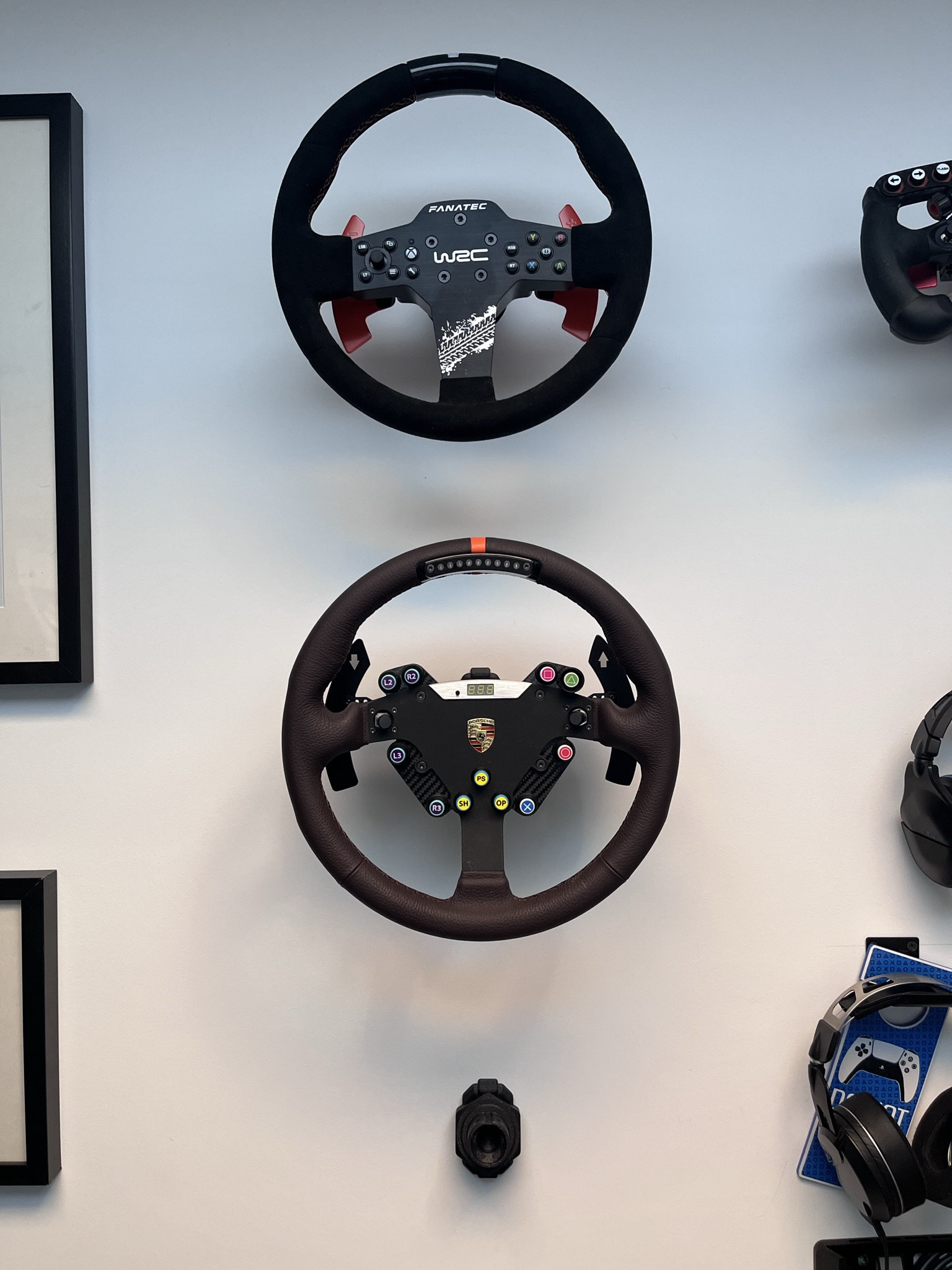 Wall or 80/20 Mount for Fanatec Wheel | Etsy