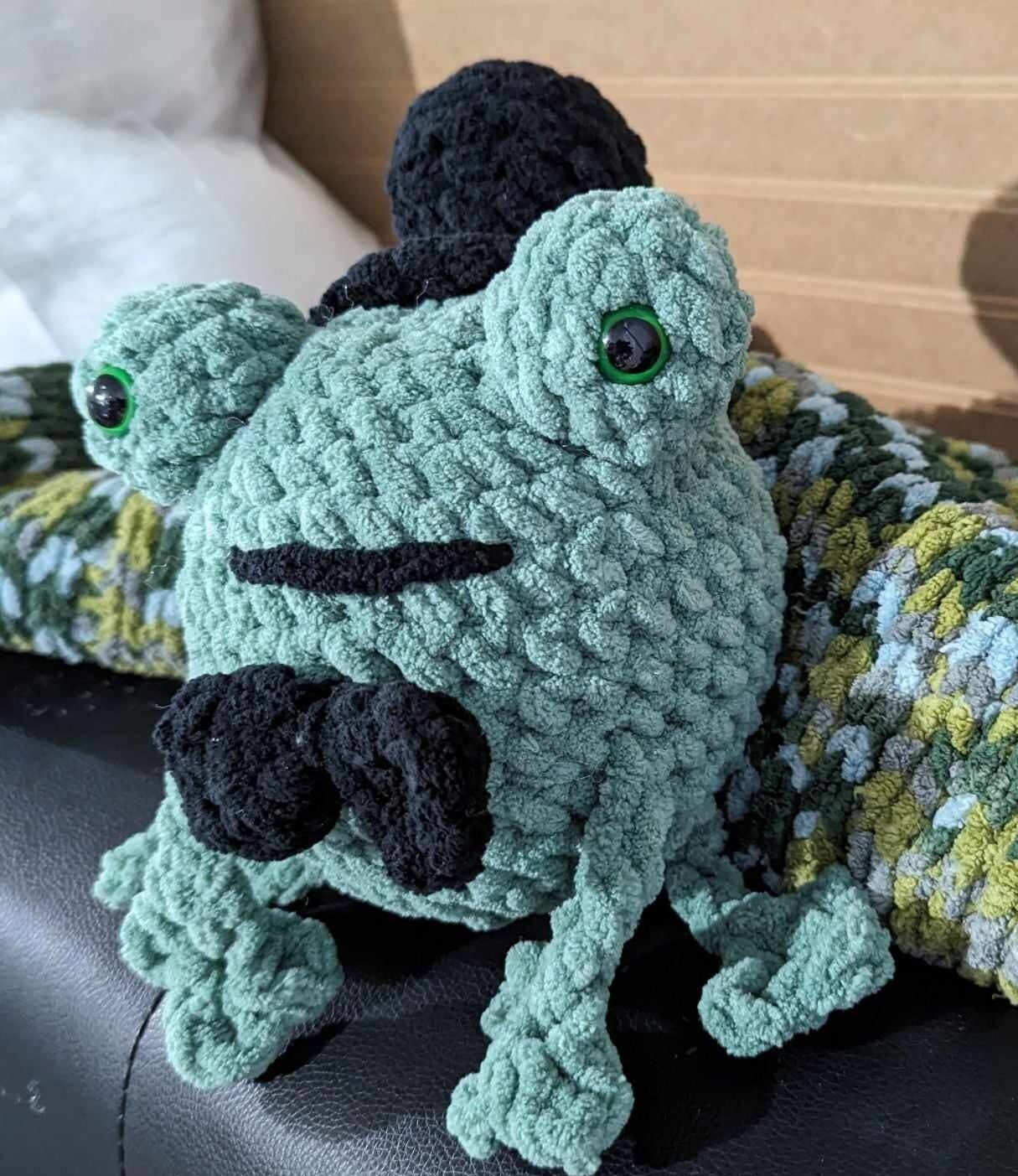 Jazzy Frog Plushie /soft Amigurumi Frog/squishy Toy - Etsy