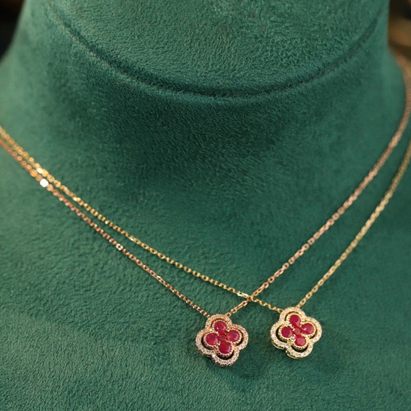 Clover Necklace - Etsy