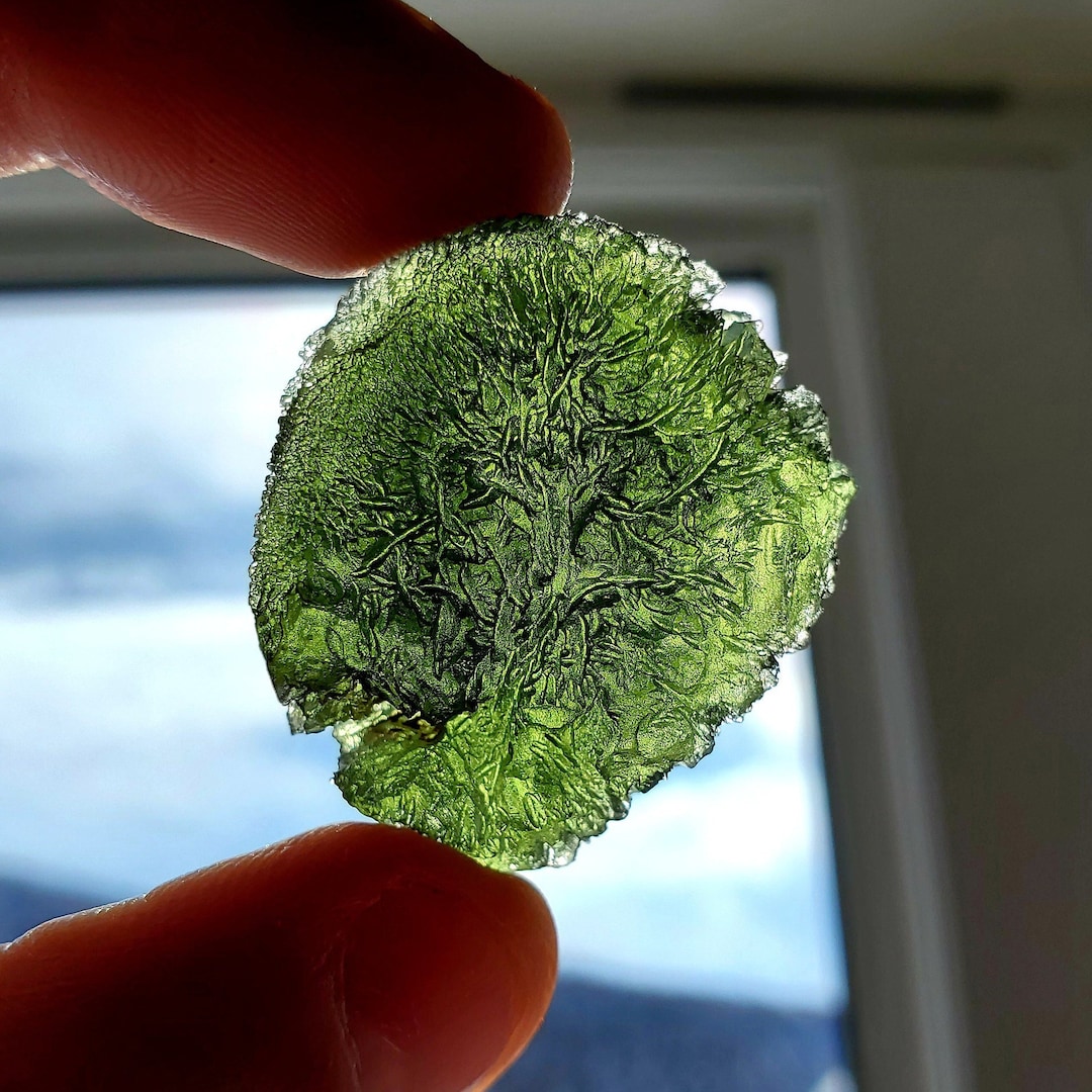 MOLDAVITE 15.67g Natural Sphere Deep Etching / Czech Republic Tektite ...