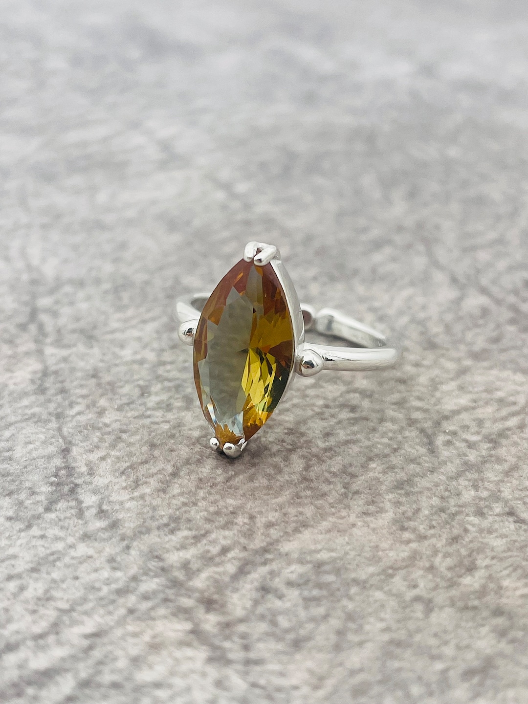 Zultanite Color Changing Gemstone Ring Minimal Ladies Silver - Etsy
