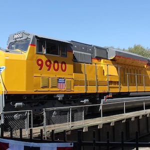 HO Scale SD59MX – UP 9900 Locomotive Shell - Etsy