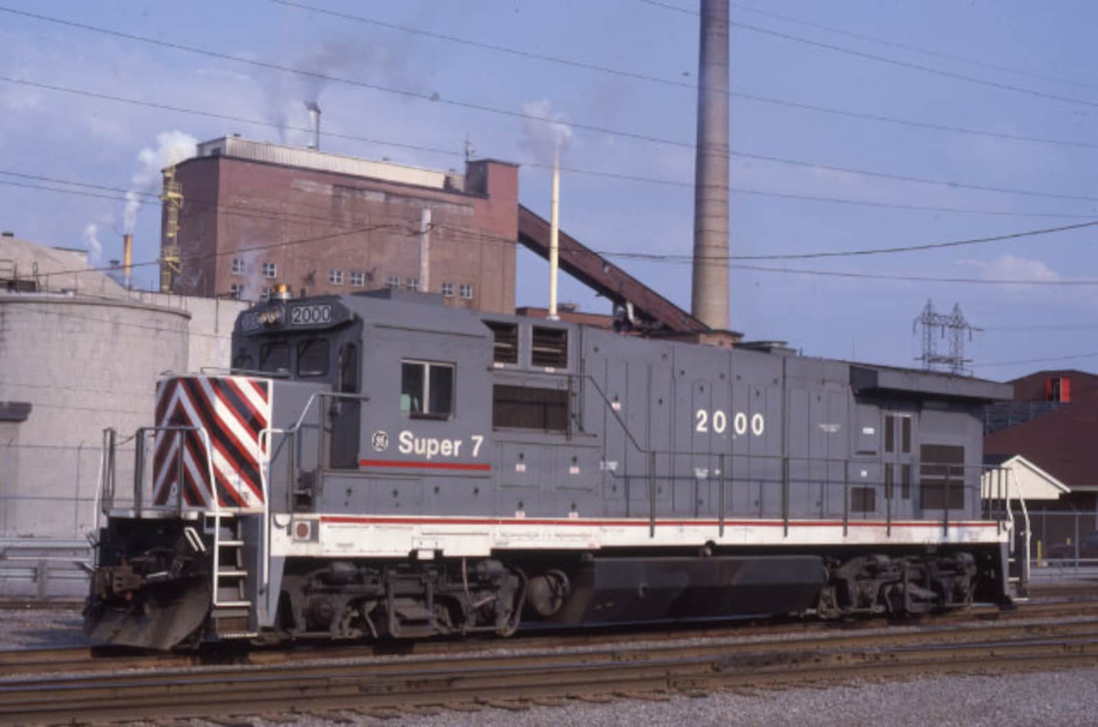 HO Scale GE B23-7R super-7 Locomotive - Etsy