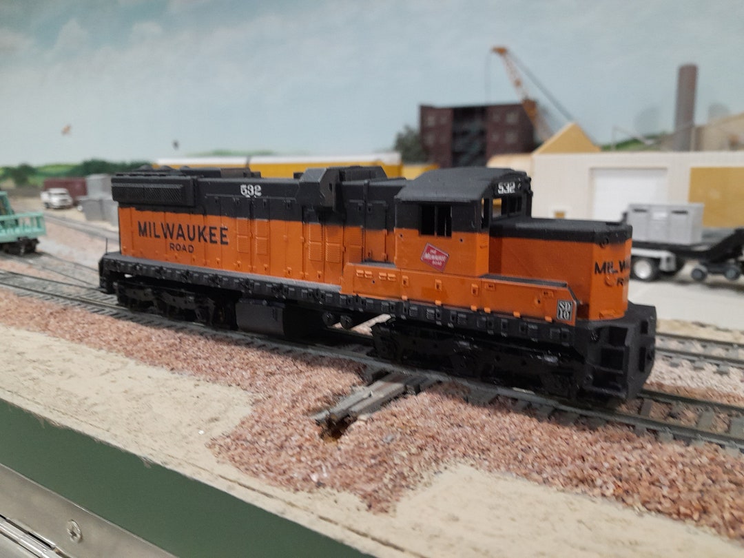 HO Scale Milwaukee Road SD10 Locomotive Shell - Etsy