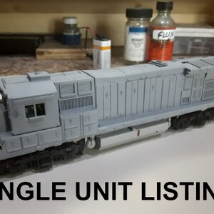 HO Scale GE B23-7R super-7 Locomotive - Etsy