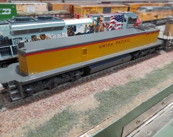 HO Scale Union Pacific MOW Crawler Car Kit W/2 Crawlers - Etsy