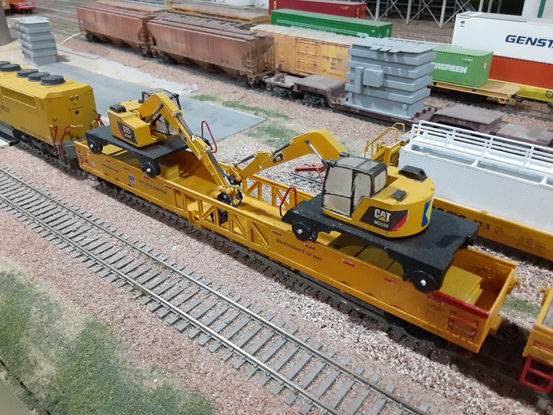 HO Scale Union Pacific MOW Crawler Car Kit W/2 Crawlers - Etsy