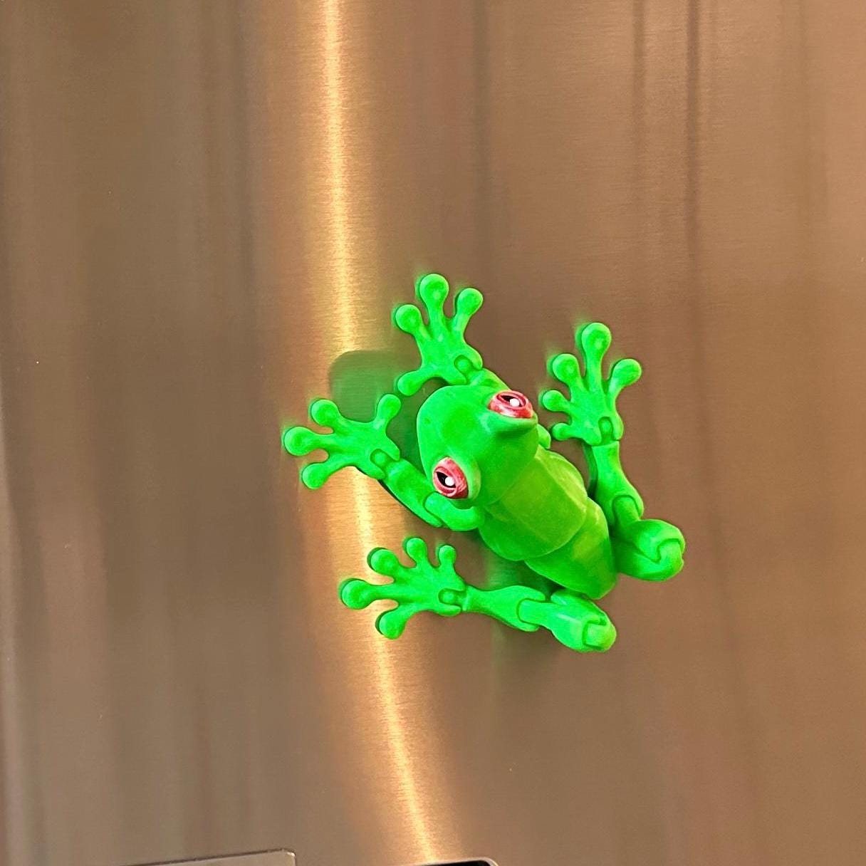 3D Printed, Articulated, Green Tree Frog, Magnetic, Refrigerator Magnet ...